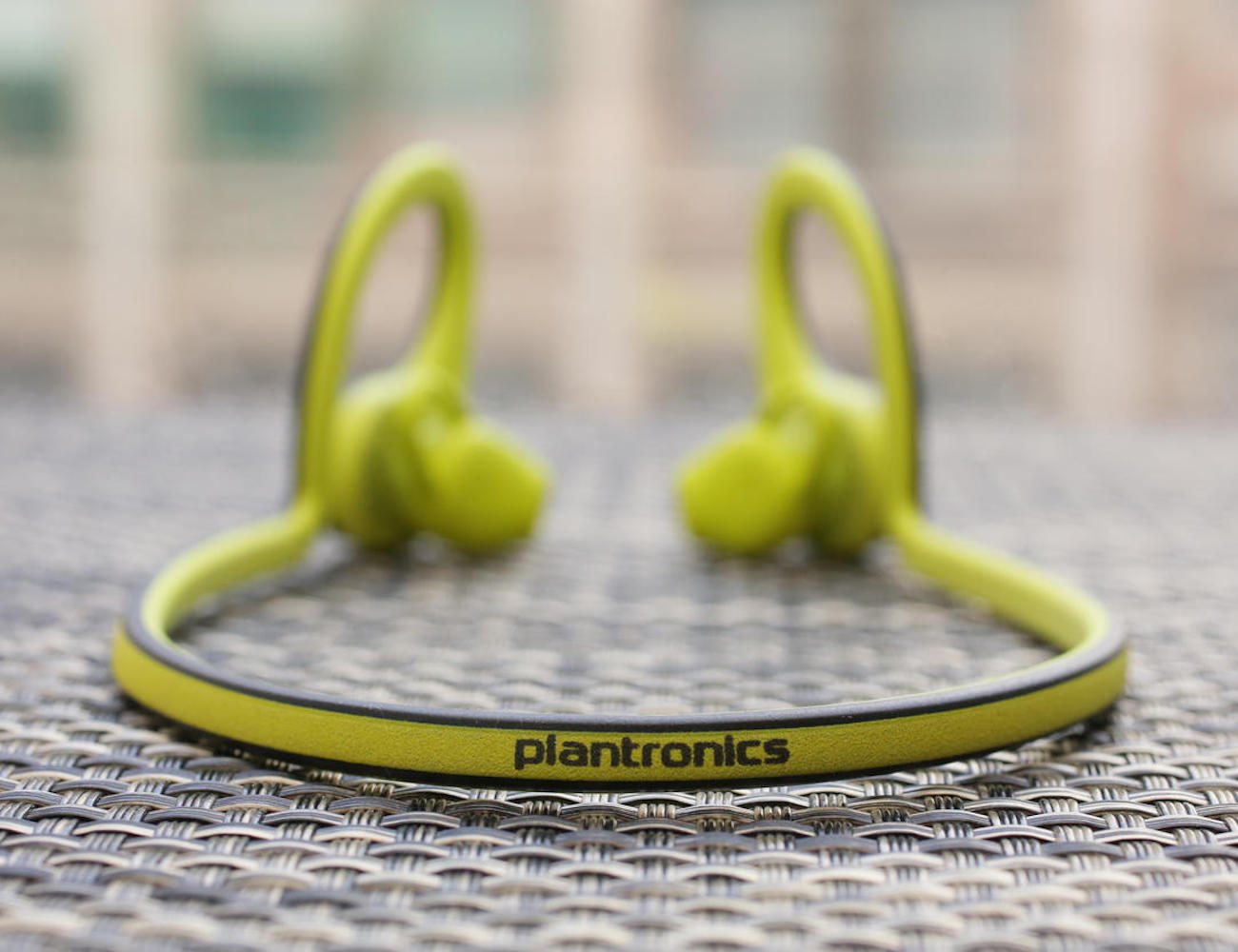 Poly BackBeat Fit » Gadget Flow