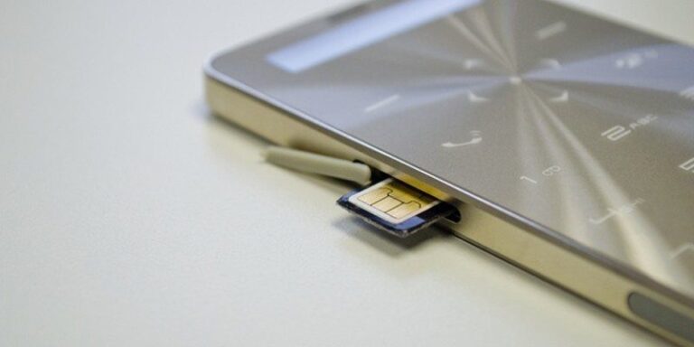 Janus One Phone is a Marvelous Design With Up To 3 Months of Stand-by ...