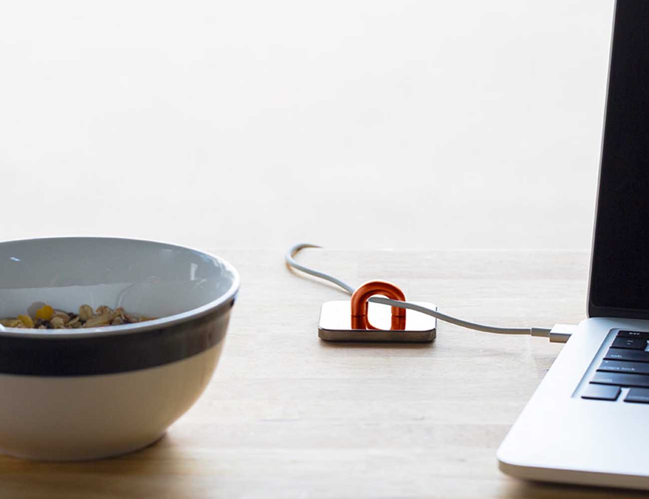 Guide Cable Management System by Griffin - With Magnetic Cable Anchors ...