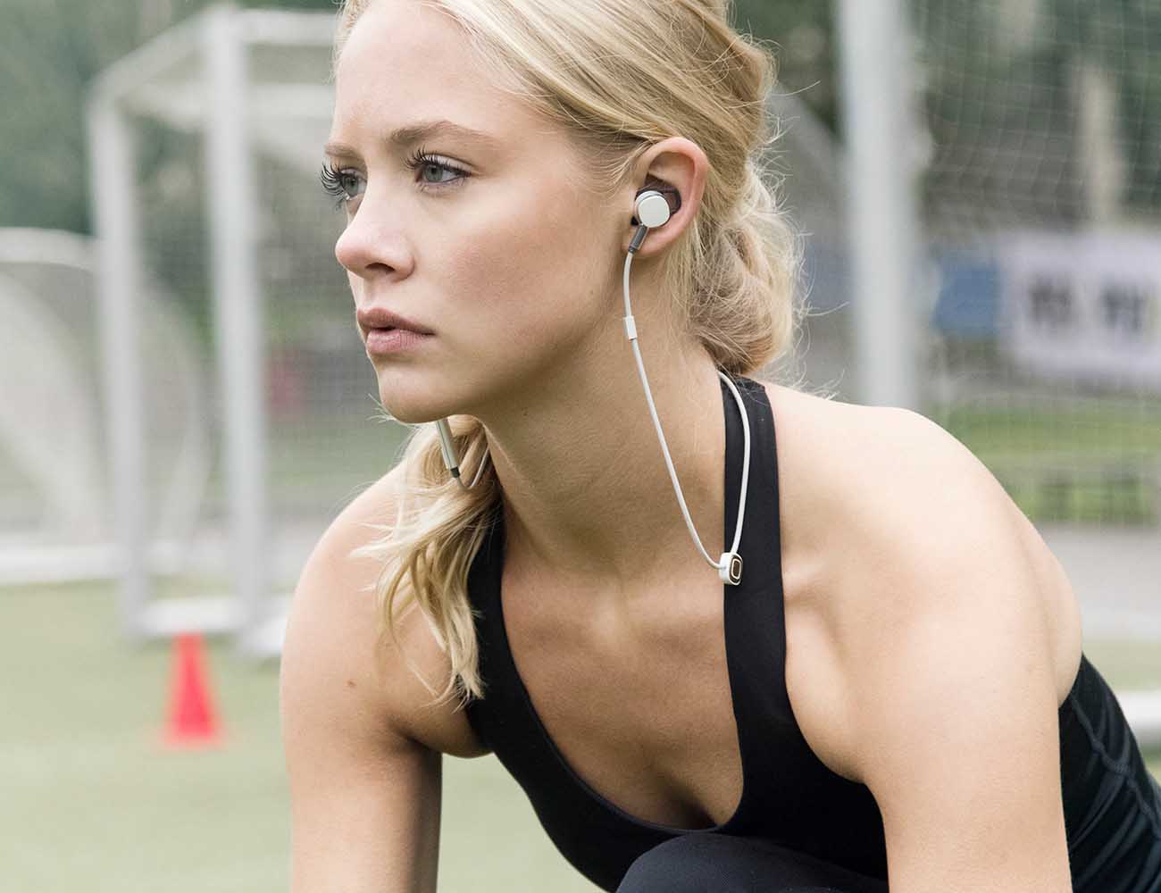 PUGZ – The World’s Smallest Earphones | Key Features, Price & Alternatives