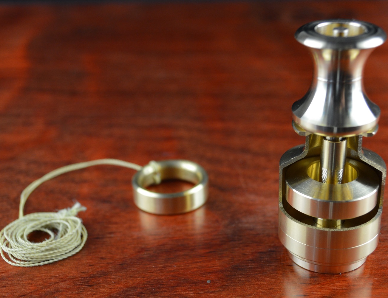 Momentum - World's Fastest Hybrid Spinning Top Gyroscope » Gadget Flow