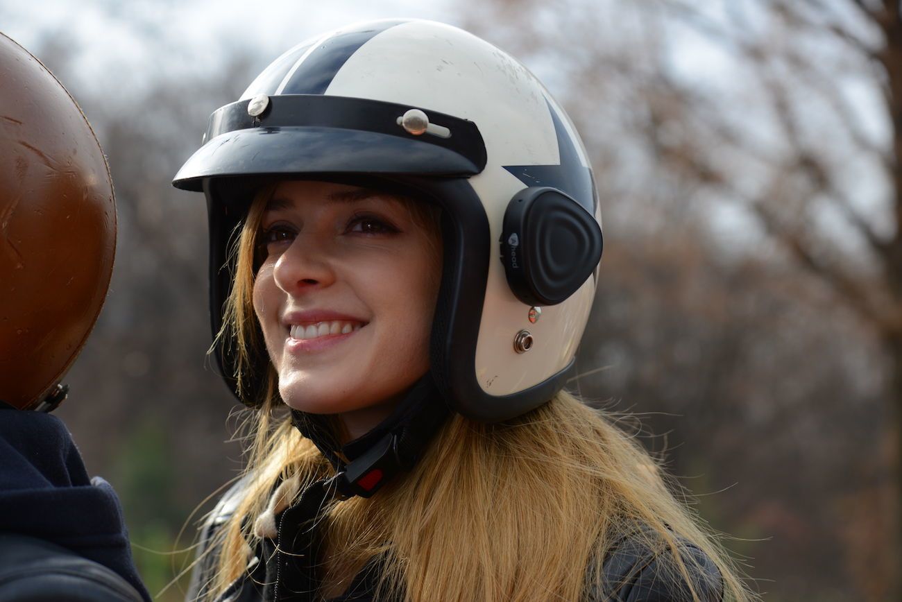 Ahead Helmet Communication Device | Key Features, Price & Alternatives