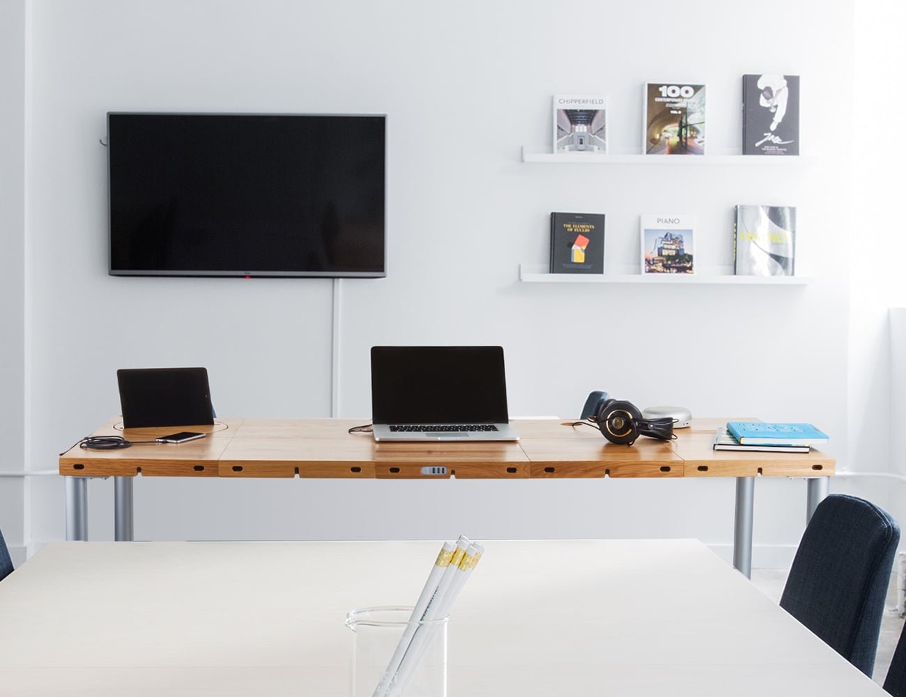 Modulos Adjustable Modular Desk | Key Features, Price & Alternatives