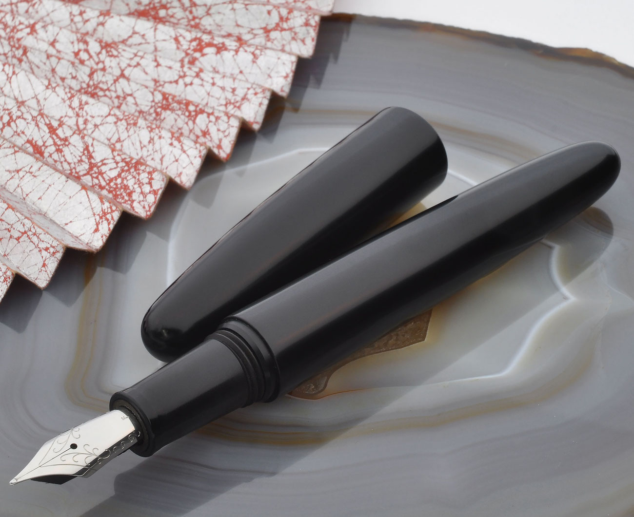 Dream Pen Japanese Ebonite Fountain Pen | Key Features, Price ...