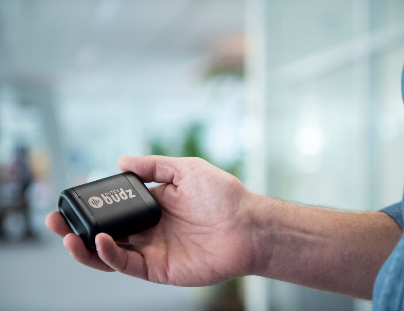 Dutchbudz Comfortable Wireless Earbuds | Key Features, Price & Alternatives