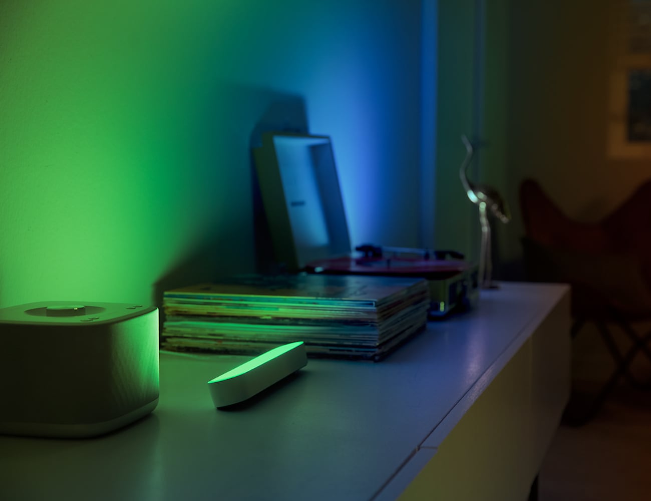 Philips Hue Play Versatile Light Bar | Key Features, Price & Alternatives