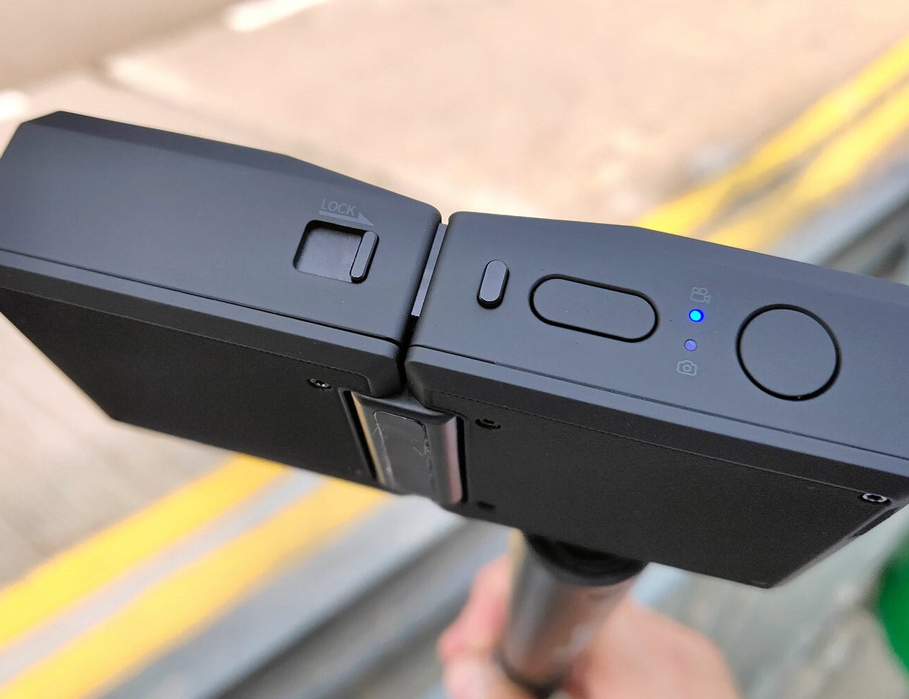 Insta360 EVO is a foldable 3D camera that shoots 360 or 180 degrees