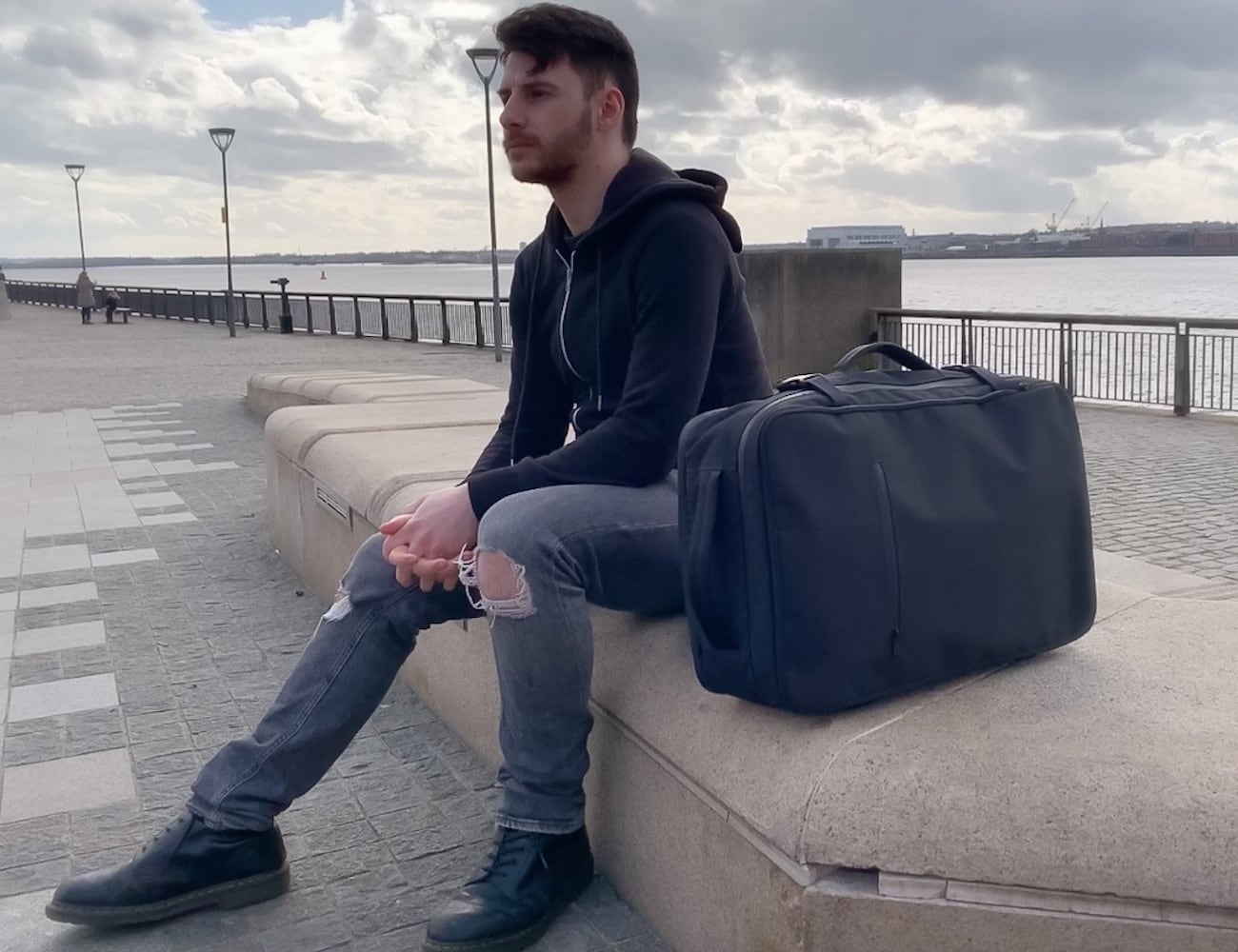 PAC-ONE is a modular travel backpack that you can easily customize
