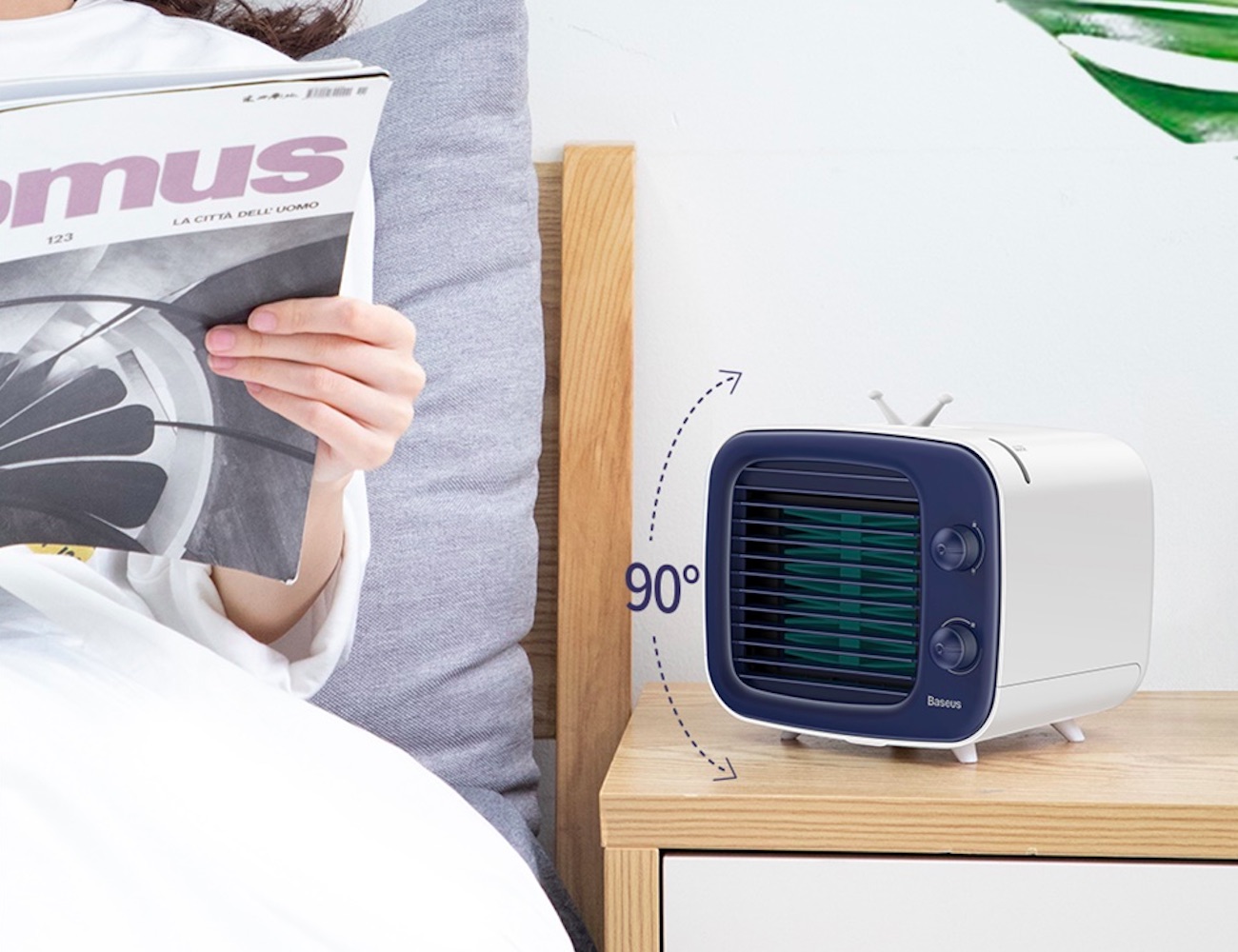 This Mini USB Cooling Fan Works with Ice for Instant Chilling