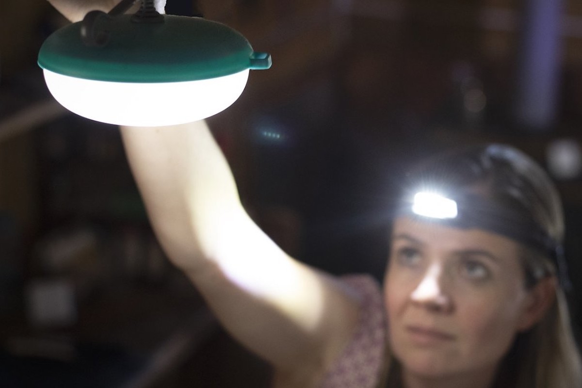 This Emergency Gear Kit Prepares You for a Disaster