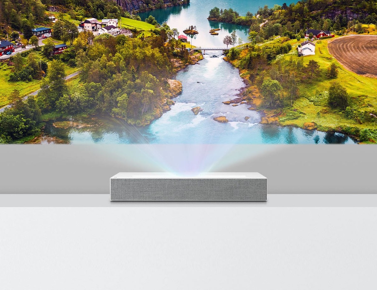 Set Up This Smart Laser Projecter Just 2 Inches from the Wall