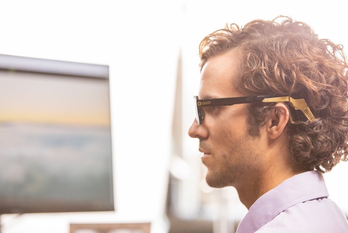 This Hands-Free Gesture Control Responds to Your Blinks