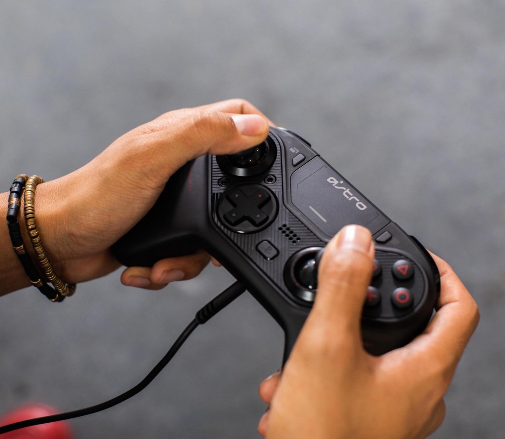 9 Call of Duty Accessories For Competitive Gamers