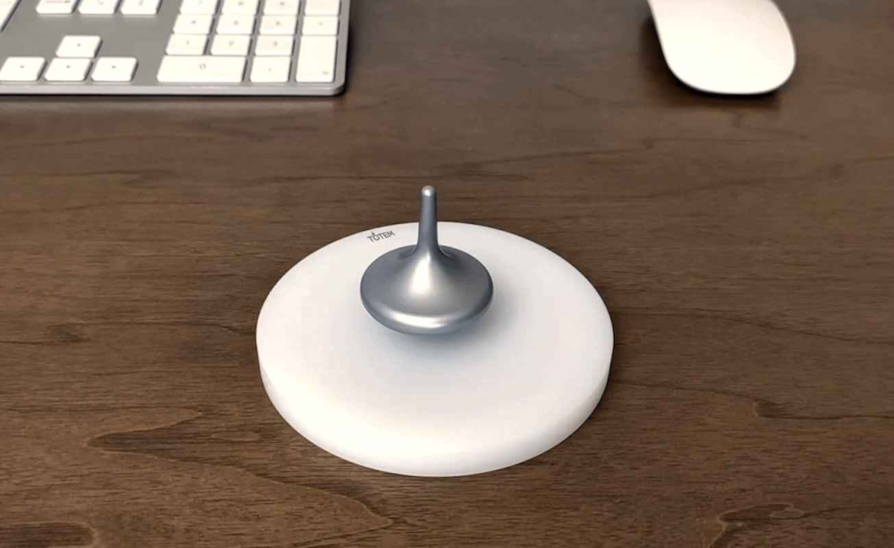 This Intelligent Spinning Top Can Spin for 4 Hours On Its Own