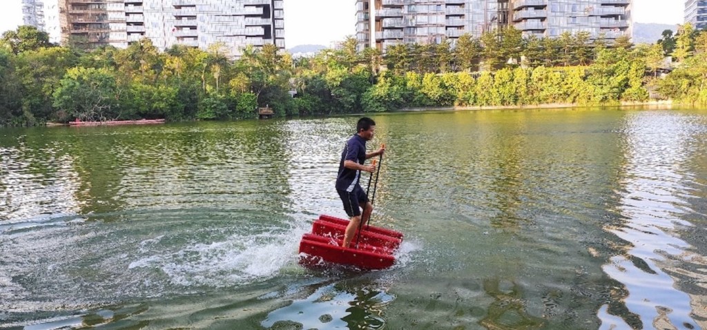 This Super-Light Beach Toy Lets You Walk on Water