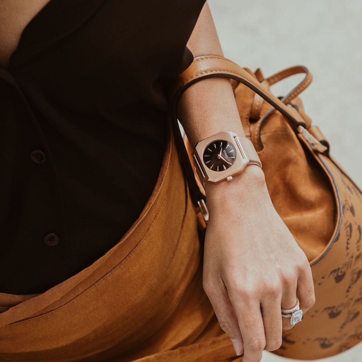 These Japanese-Inspired Timepieces Have Dauphine Hands