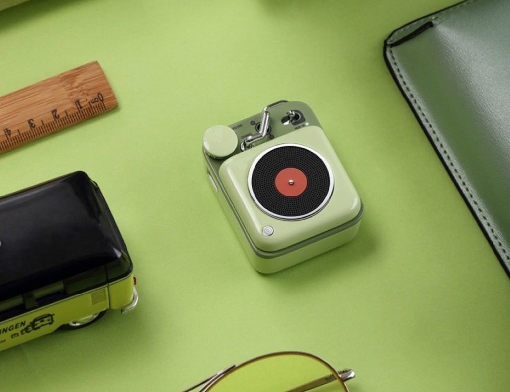 The Retro Gadgets Will Add Some Fun to Your Home