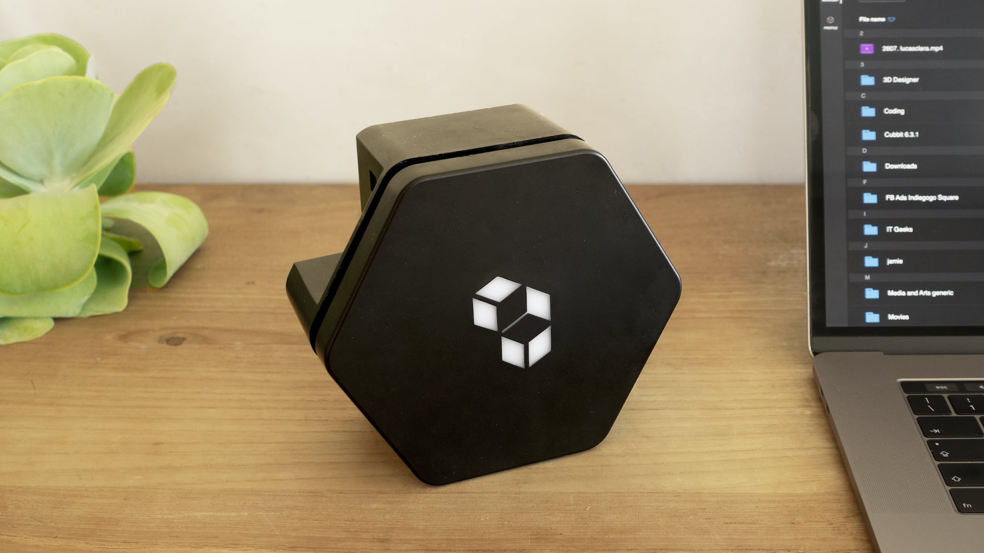 Cubbit Cell secure cloud storage hub ensures you can keep your cloud ...