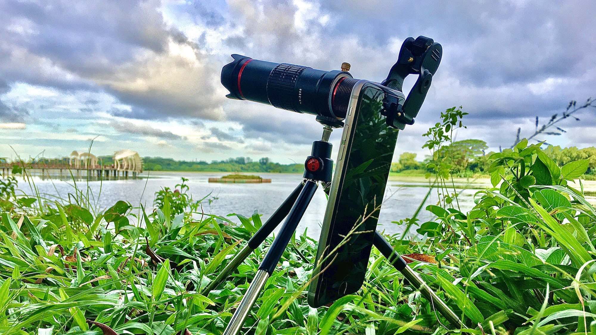 Mobile Telescope 22X Scope Moon Photography Device lets you get tha...