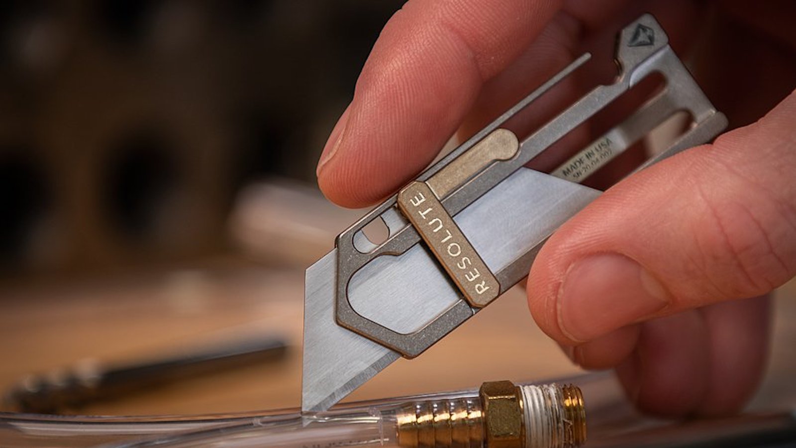 This Compact Pocket Tool Comes With a Convenient Pocket Clip