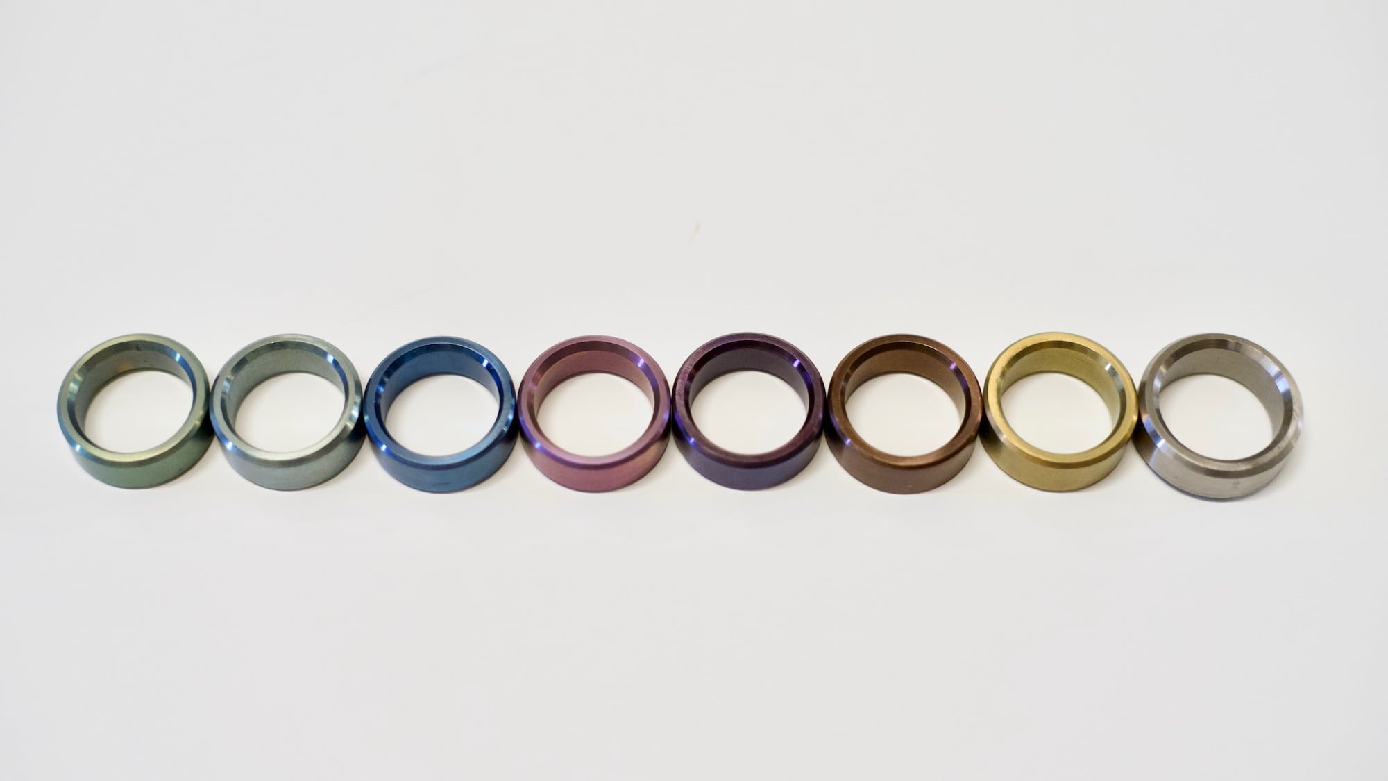 Oracle colorful titanium rings are simple but so unique | Key Features ...