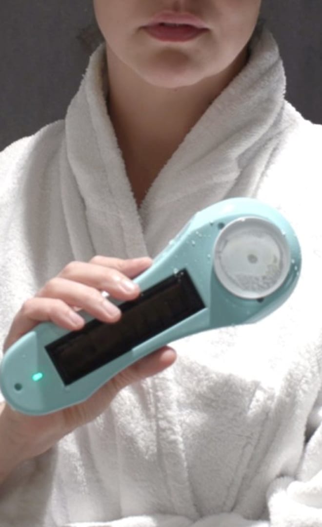 PediCurve Solar home foot therapy is a game-changing electrical ...