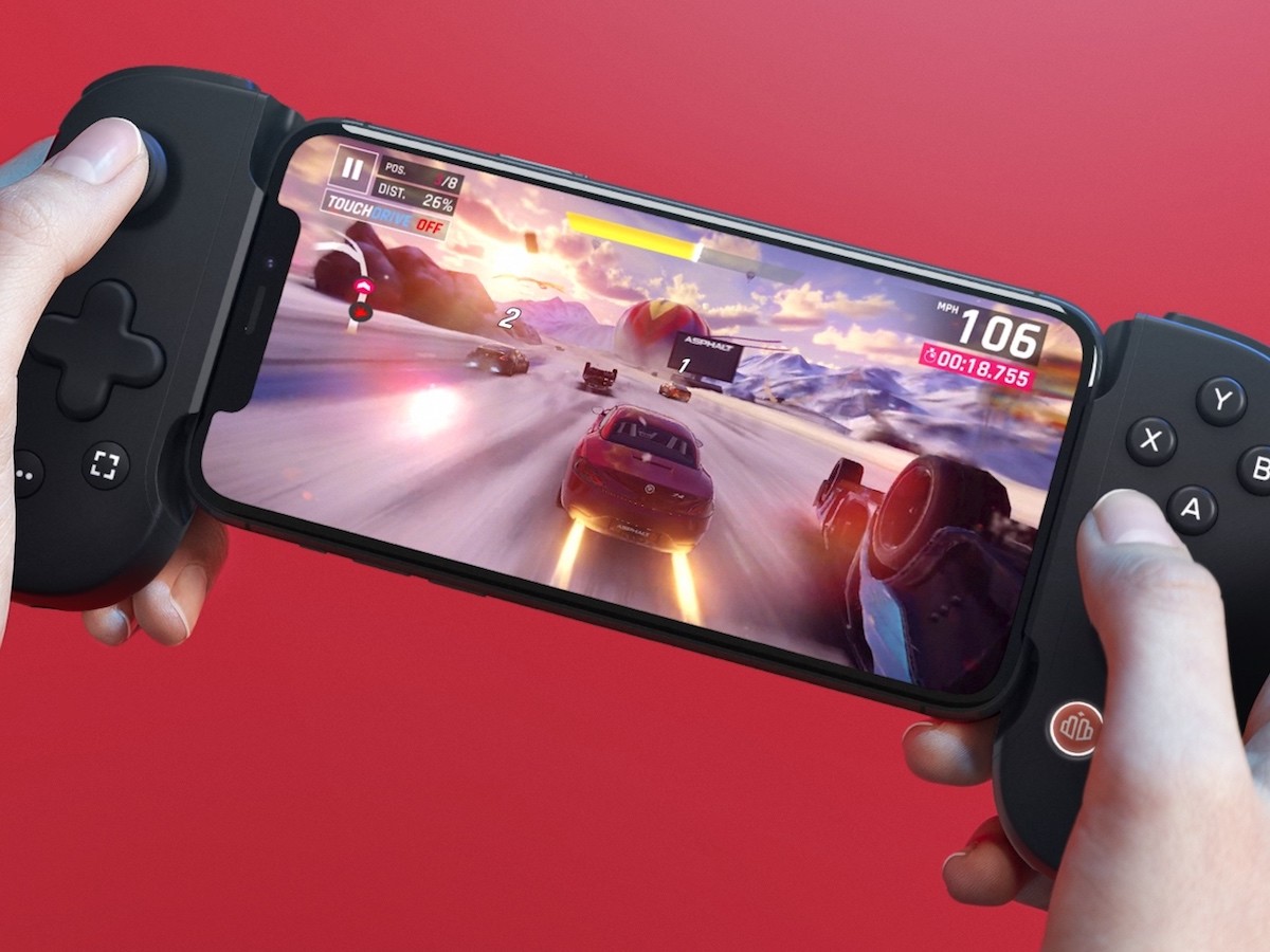 Backbone One iPhone controller turns your phone into a portable gaming ...