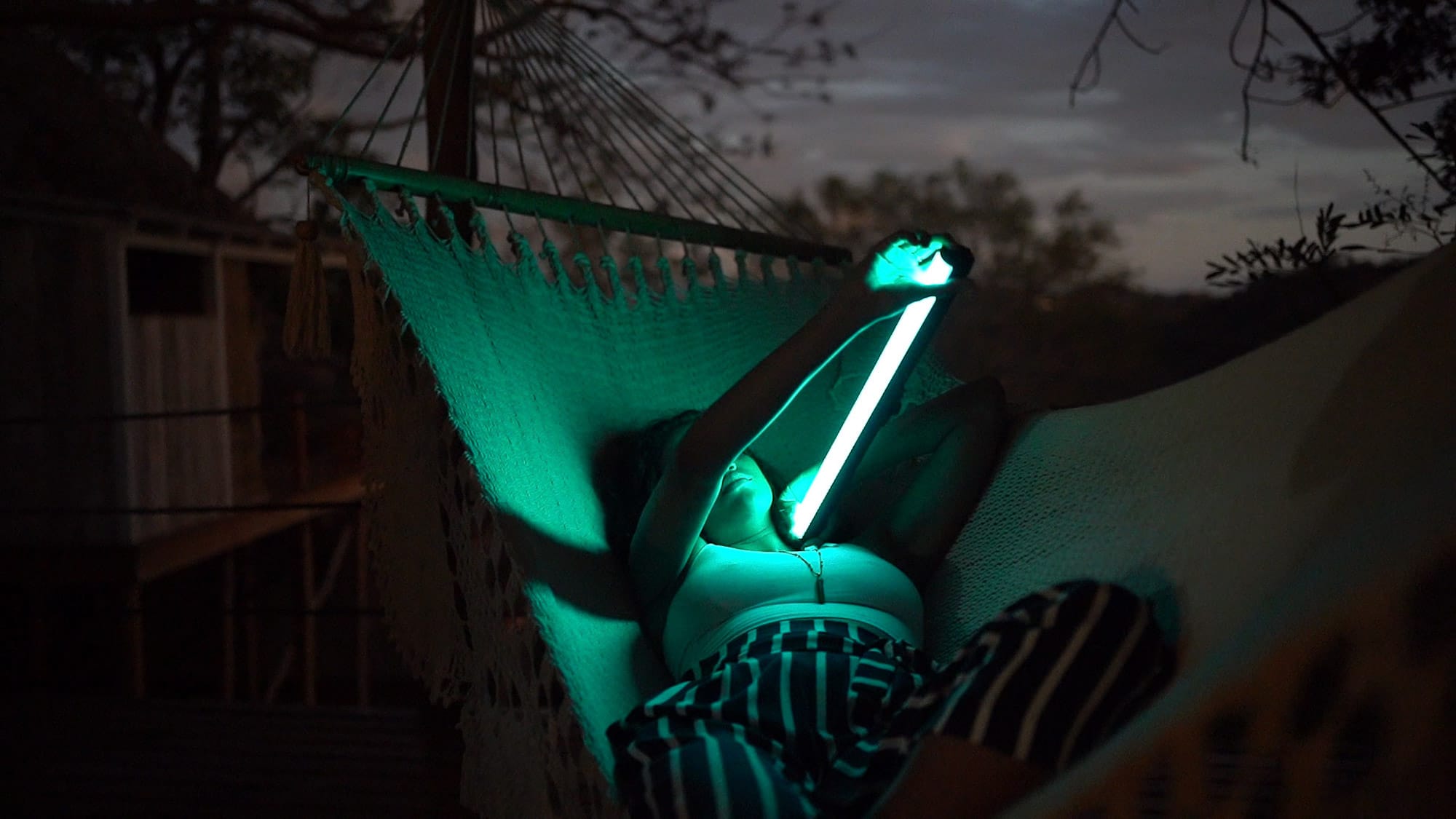 TEKE Hollywood DMX lighting lets you instantly apply animations and ...