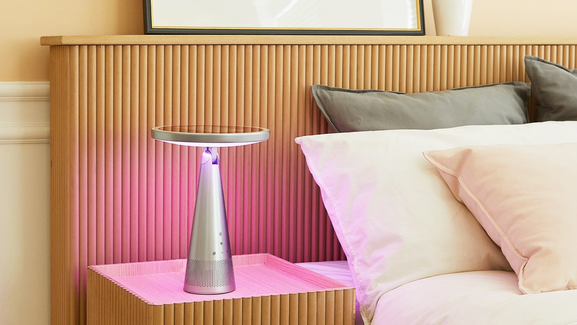 Zmirror all-in-one smart mirror acts as a personal assistant | Key ...