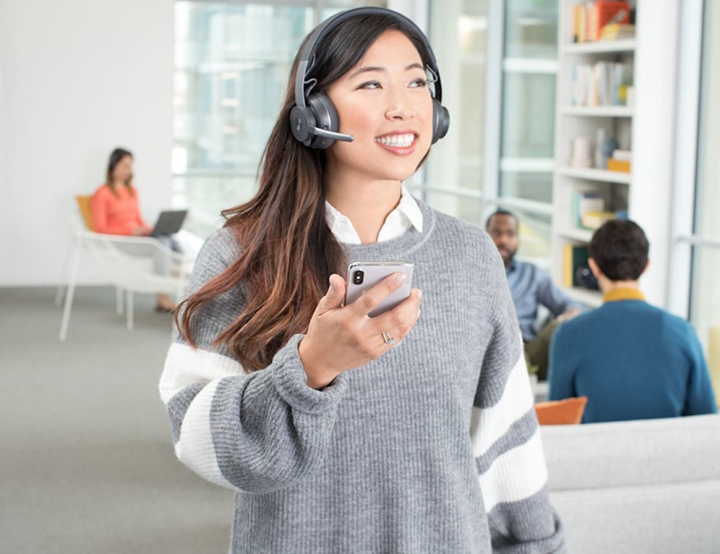 11 Gadgets you need for your next Google Meet or Zoom meeting — Gadget Flow