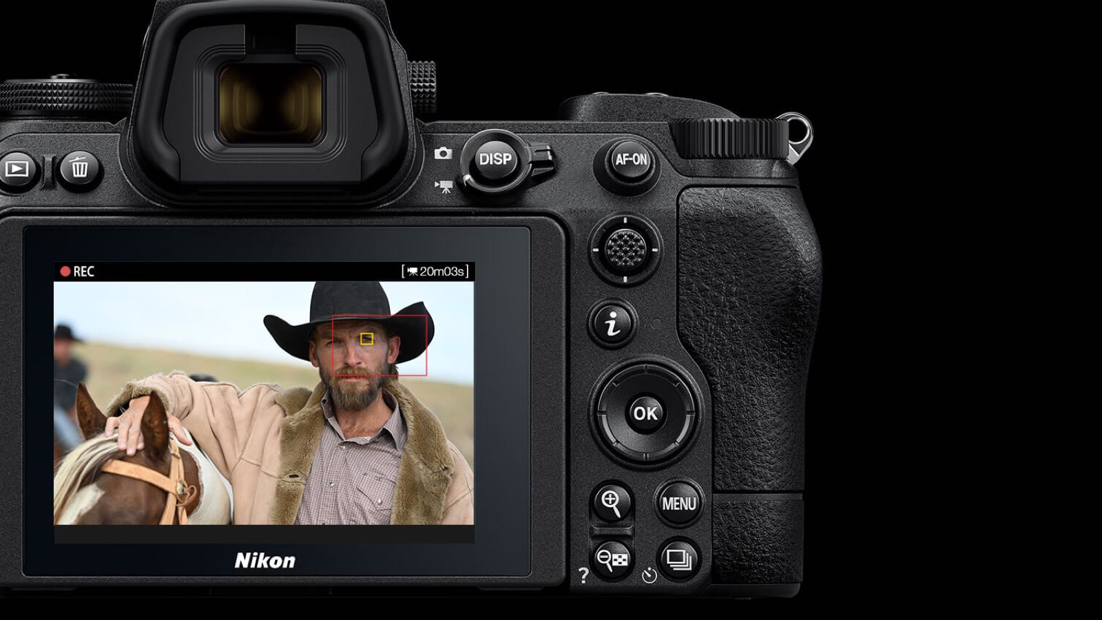 Nikon Z 7II mirrorless camera has an ultra-high resolution of 45.7 ...