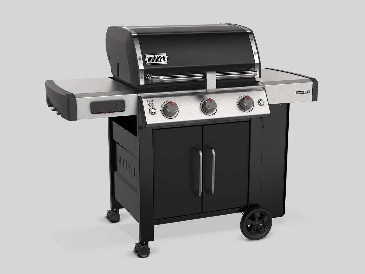Weber Smart Gas Grills have a digital display with detailed information ...