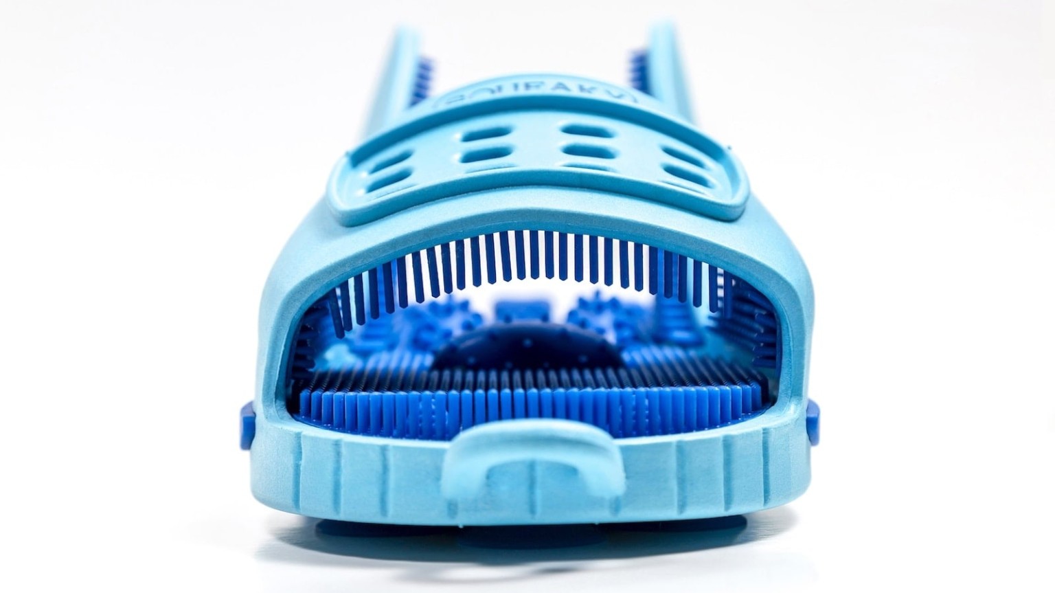 This foot cleaning sandal actually cleans and exfoliates your feet ...