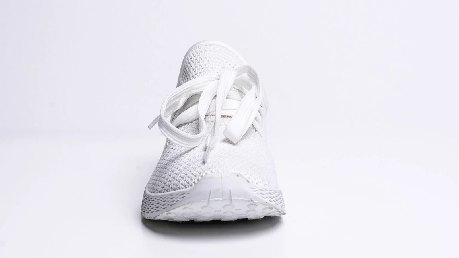 Drip Design Studio Drizzle hybrid sneakers are naturally 1.7x lighter ...