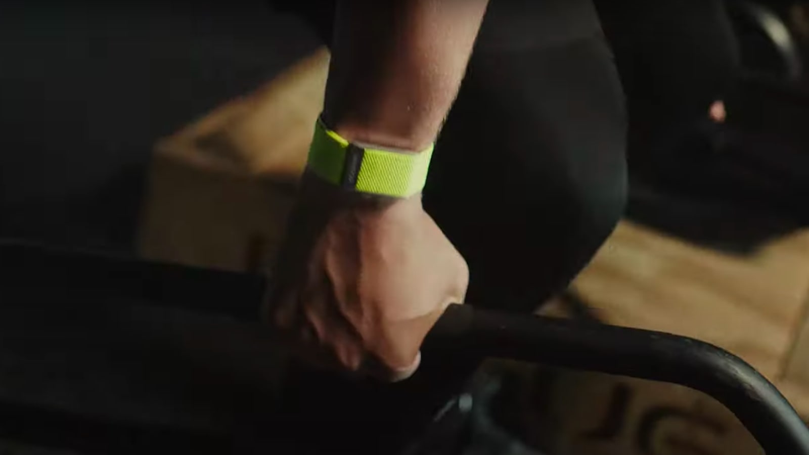 Whoop 4 0 Fitness And Health Wearable Tracks Your Wellness
