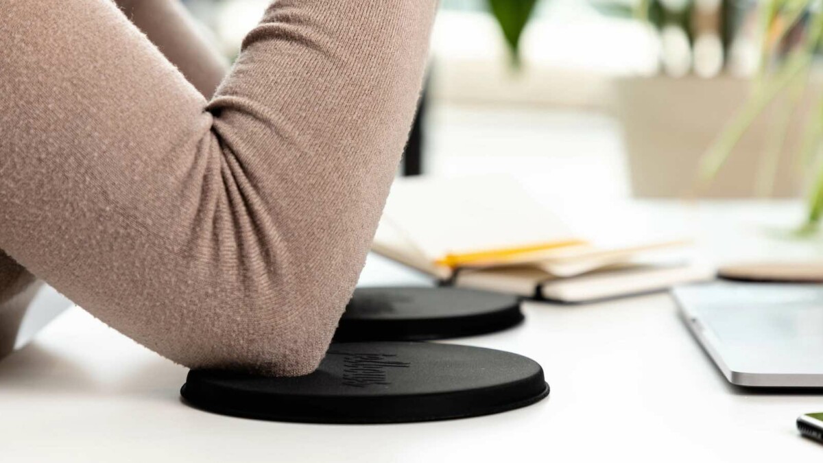 Review: Jelbows desk elbow pads relieve pain and pressure