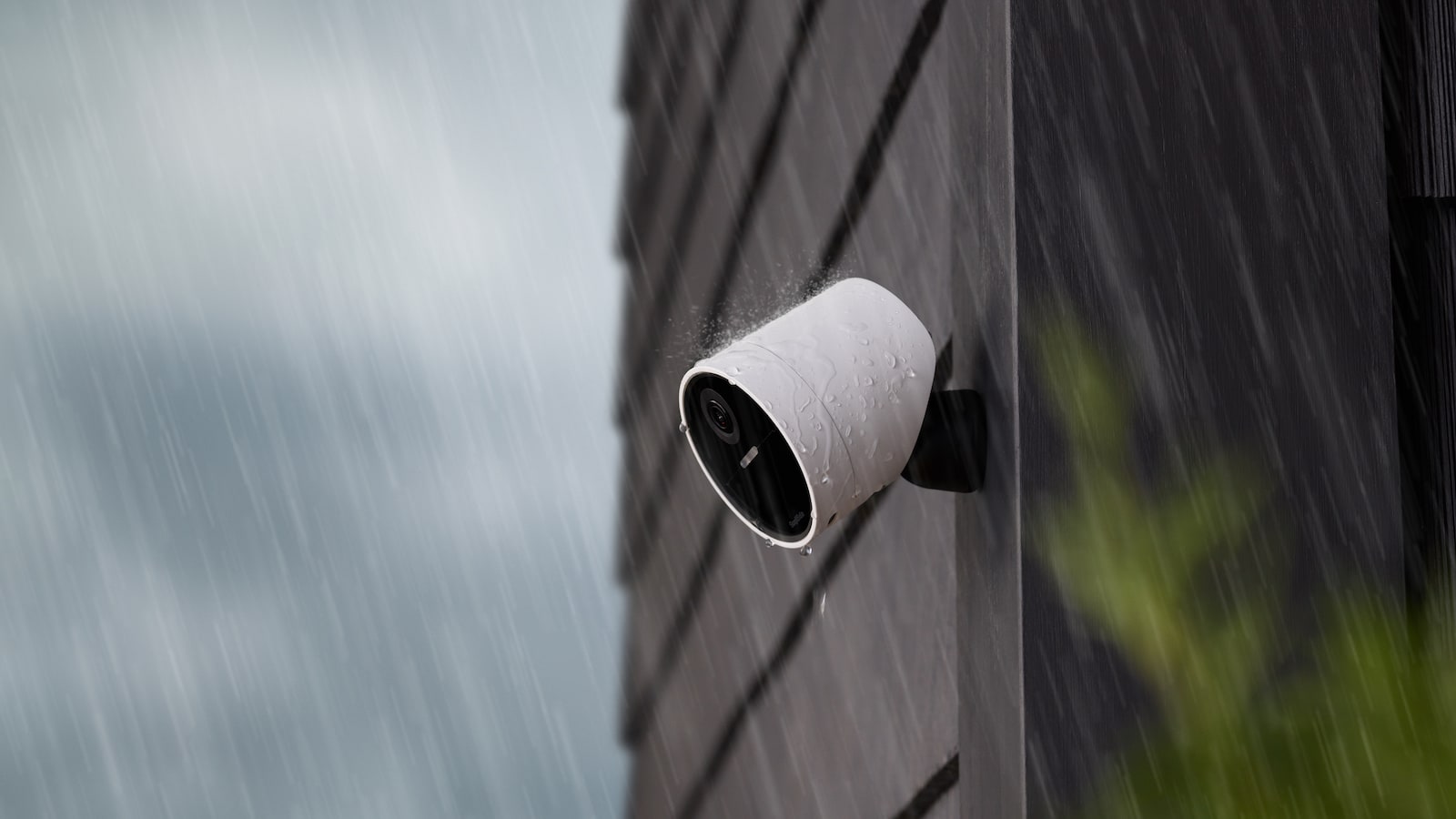 SimpliSafe Wireless Outdoor Security Camera has a 140° field of view ...