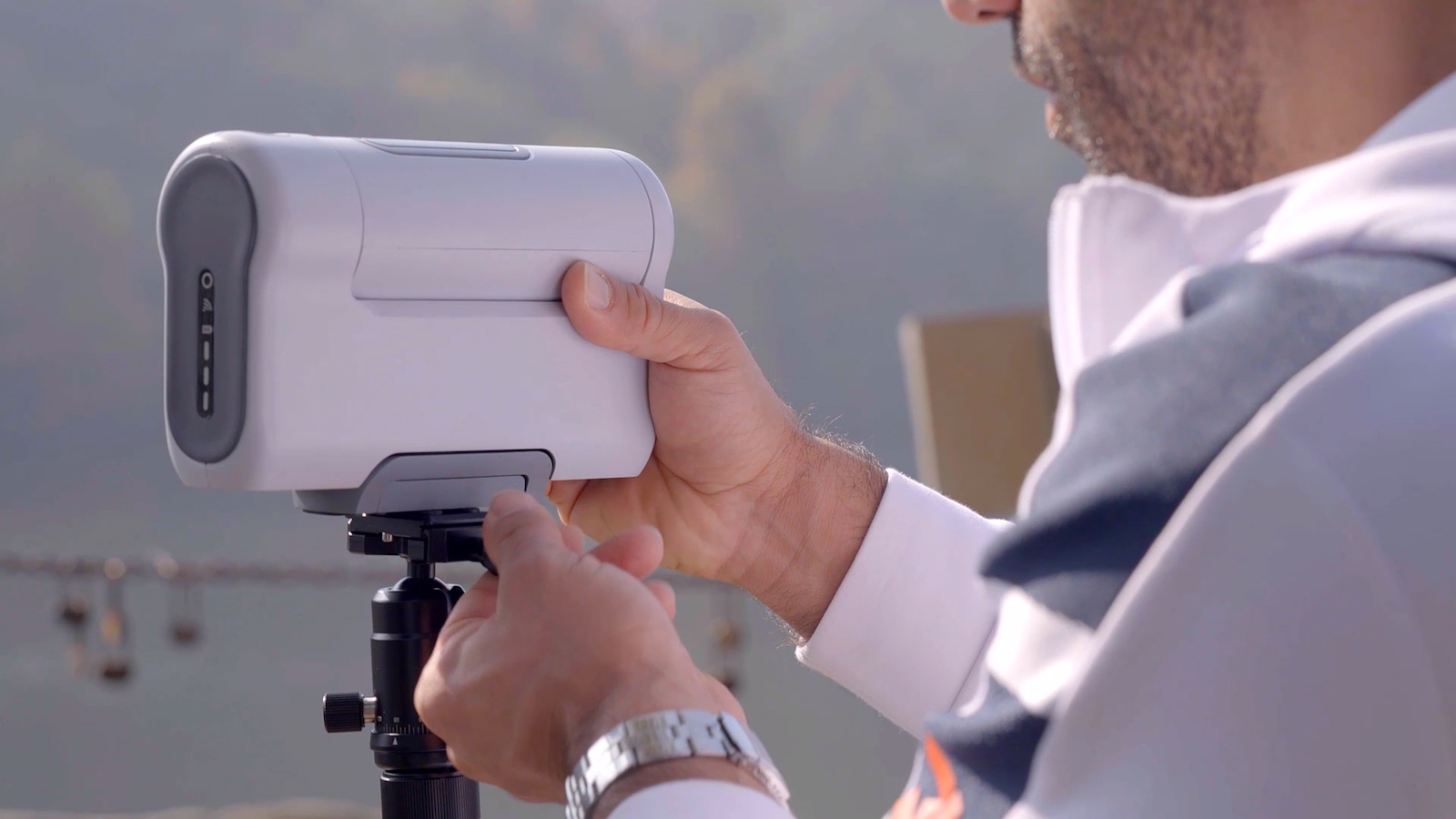 DWARF II smart telescope has a portable and versatile design for ...