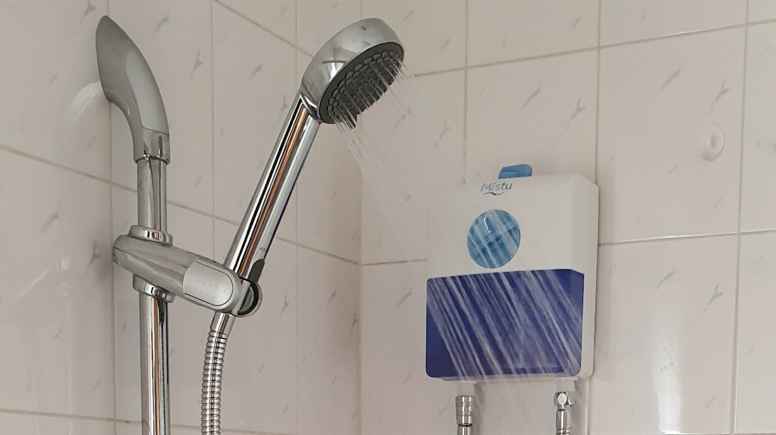 Review: Mistu Shower product dispenser infuses soap into shower water