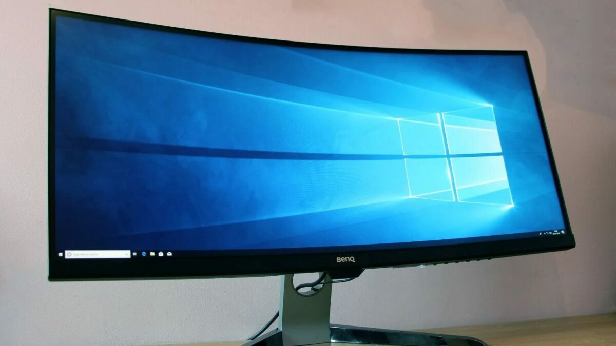 Ultrawide gaming monitors—ultimate buyer’s guide for 2022 workspaces