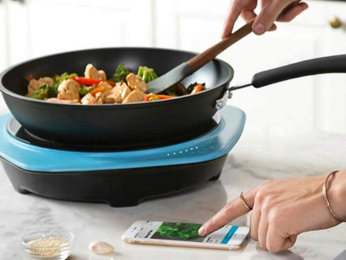 Cuisinart Tasty One Top compact induction cooktop provides endless ...