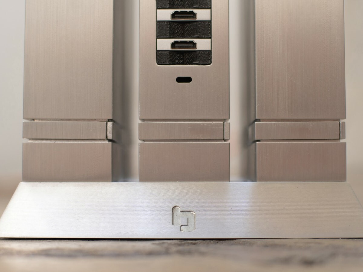 Box by Functionland offers a plug-and-play, subscription-free cloud ...