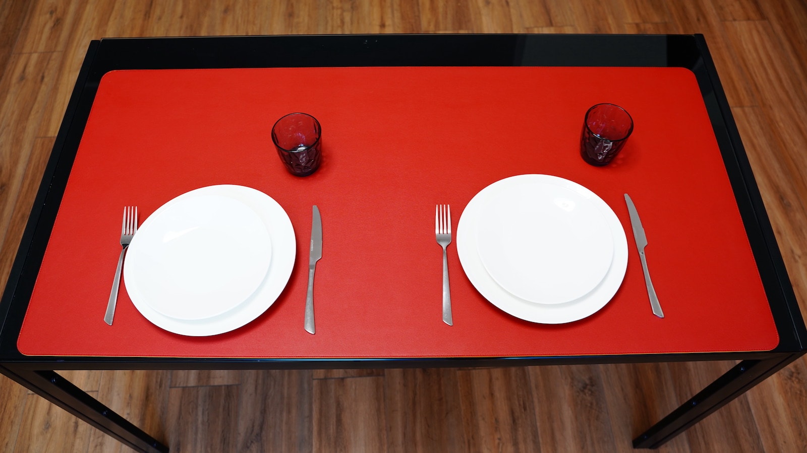 ROLAP colorful table mat provides a designated & bright space for ...