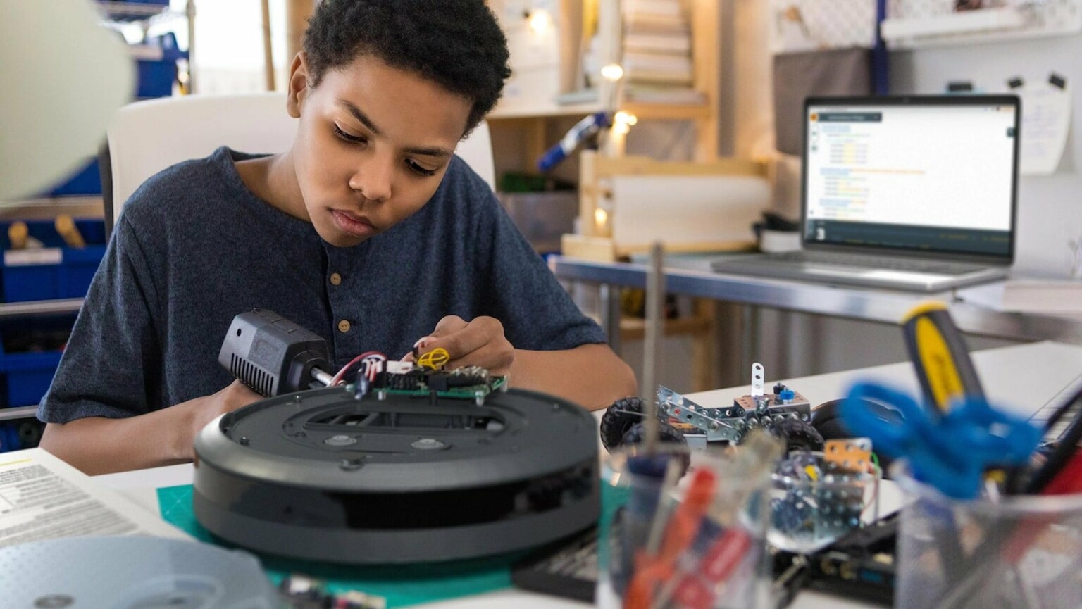 The coolest robots you can buy for your home and family in 2022 ...