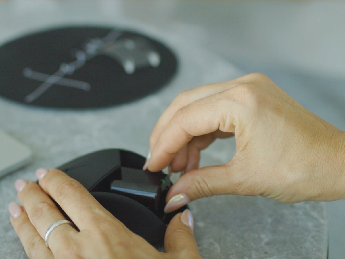 AirPoint Mouse functions as a desktop mouse & a finger-wearable mouse ...