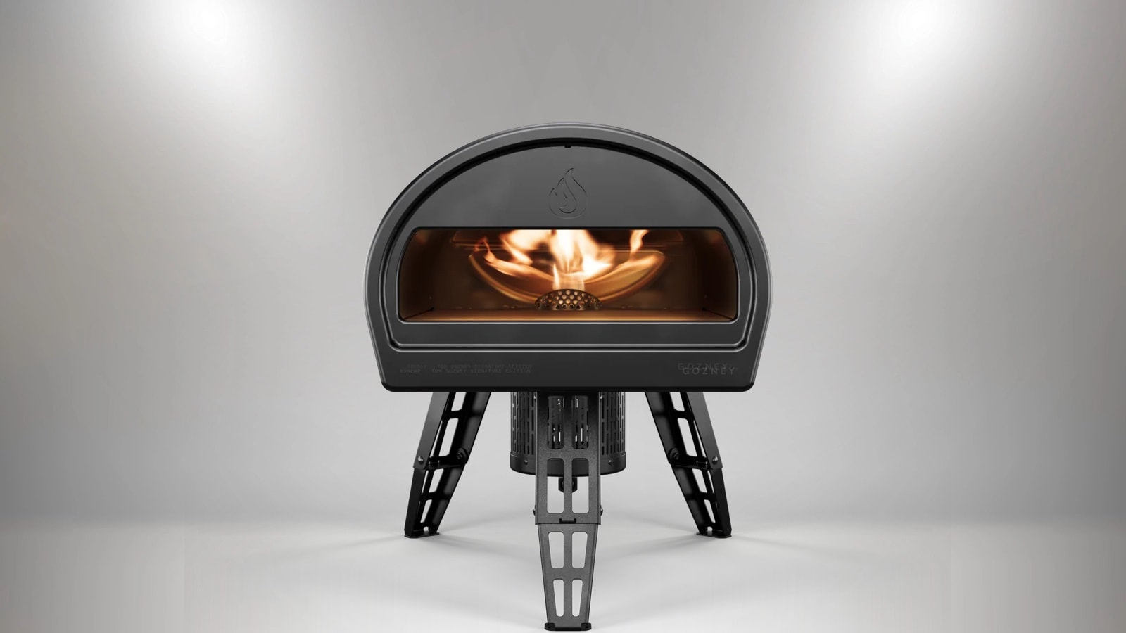 Tom Gozney Signature Edition Roccbox pizza oven is portable & makes ...