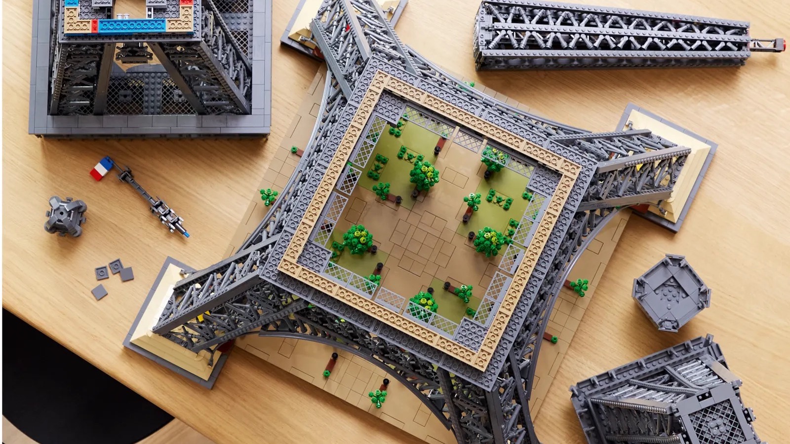 LEGO Eiffel Tower building block set captivate fans of travel, history ...