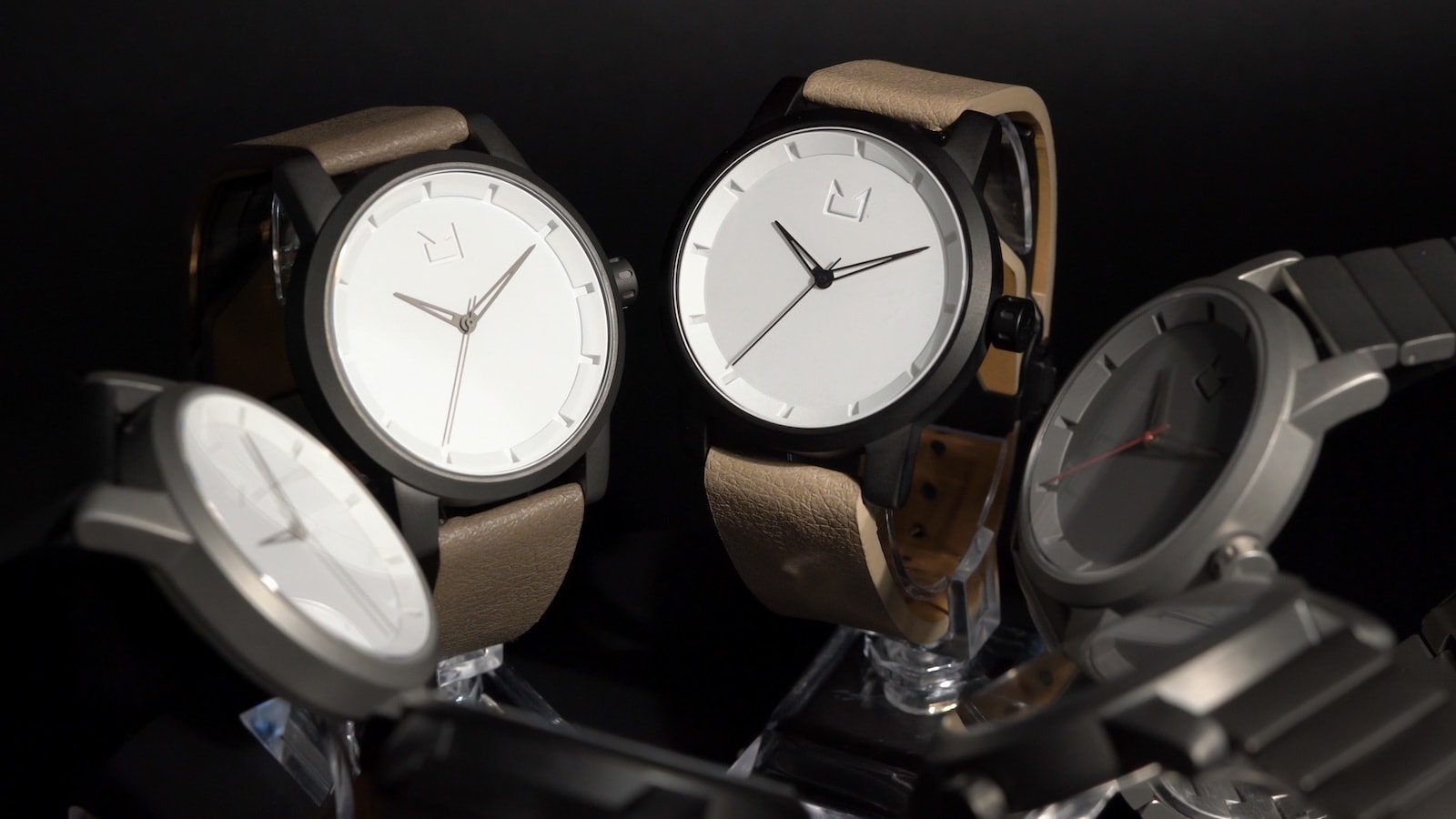 Majestik minimalist solar watch respects the environment as well as ...