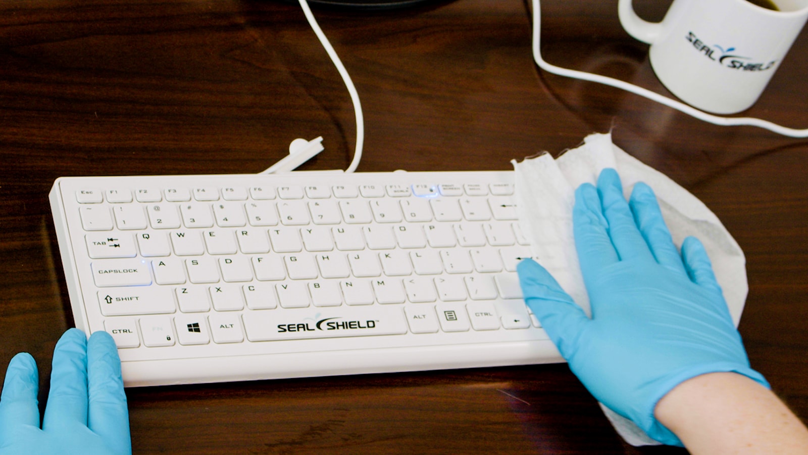 Seal Shield Cleanwipe™ Pro Waterproof Keyboard has an ergonomic and ...