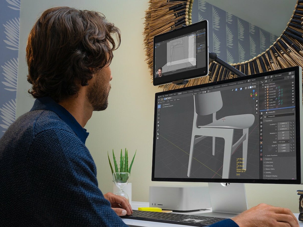 Twelve South HoverBar Tower iPad stand is convenient for hands-free ...